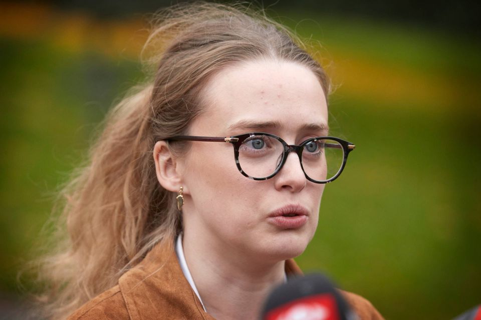 Aki-Matilda Høegh-Dam melder sig ud af Siumut - Jyllands-Posten