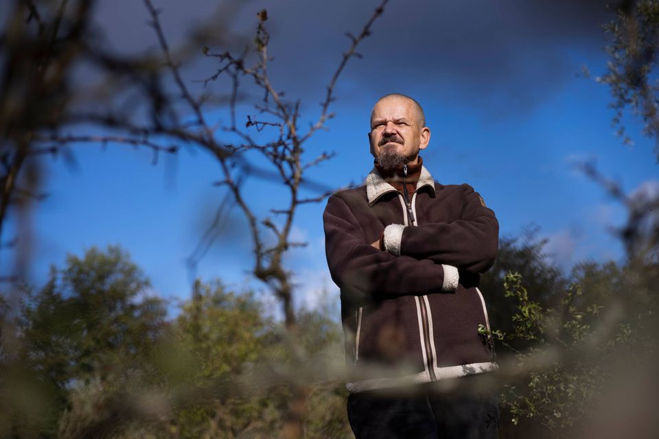 Prisbelønnet forfatter afslører, at han er i gang med en romantrilogi ...