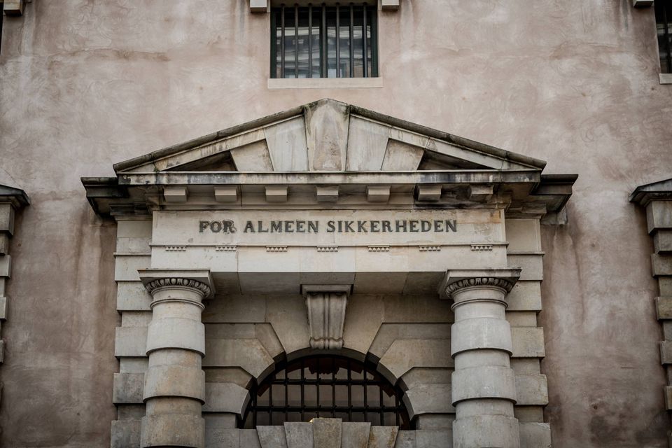 Unge amerikanere er fængslet og sigtet for vold mod taxachauffør ...