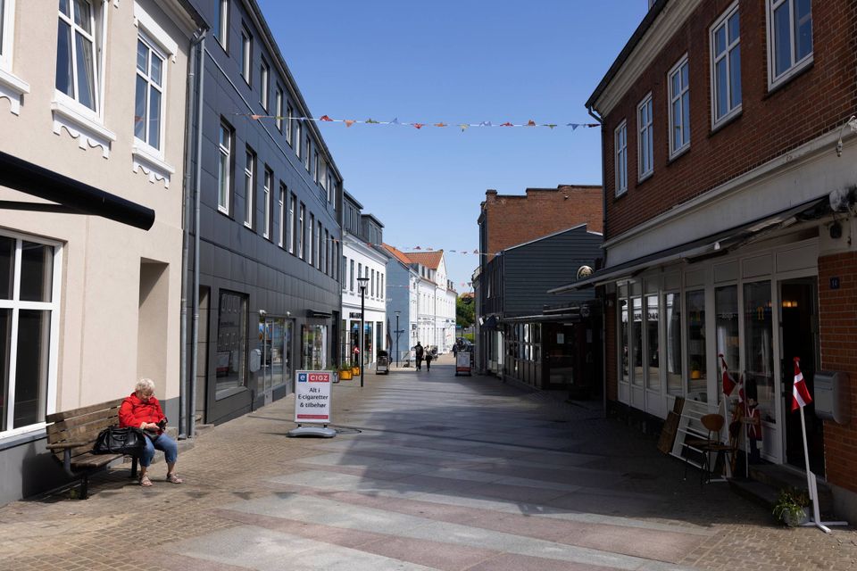 Butikker skal kunne det unikke, og byerne skal turde satse på ...