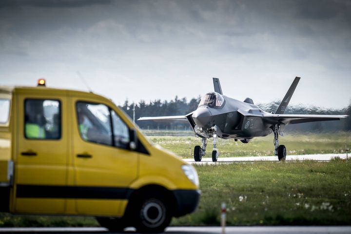 Politisk overblik: Både et grønlandsk og dansk regeringsparti kom ...