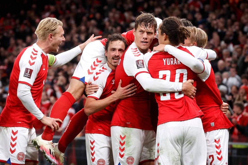 De skreg på 4-0 i Parken, men mindre kunne også gøre det, da Danmark ...
