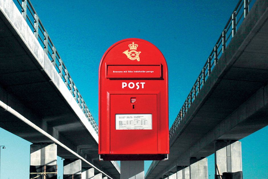 Post Danmark sælger erhvervskunder fra