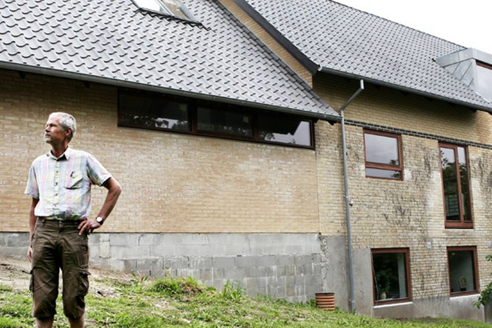 Langstrakt kvist-sag ødelægger hus - Jyllands-Posten