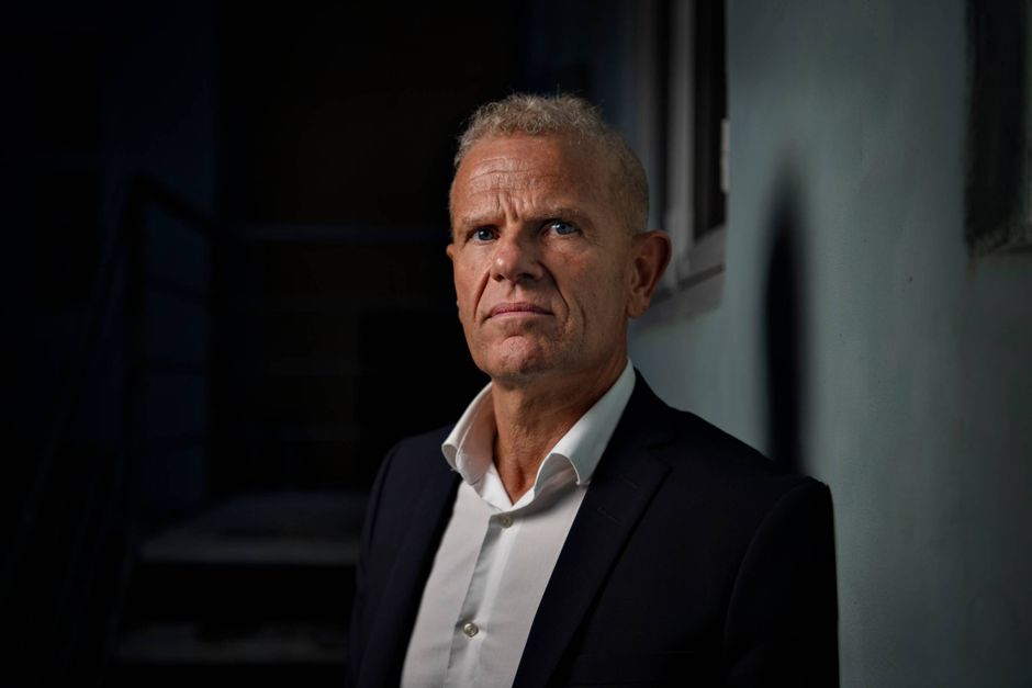 Lars Findsen får ja til at jagte erstatning for PET-chefs deling af ...