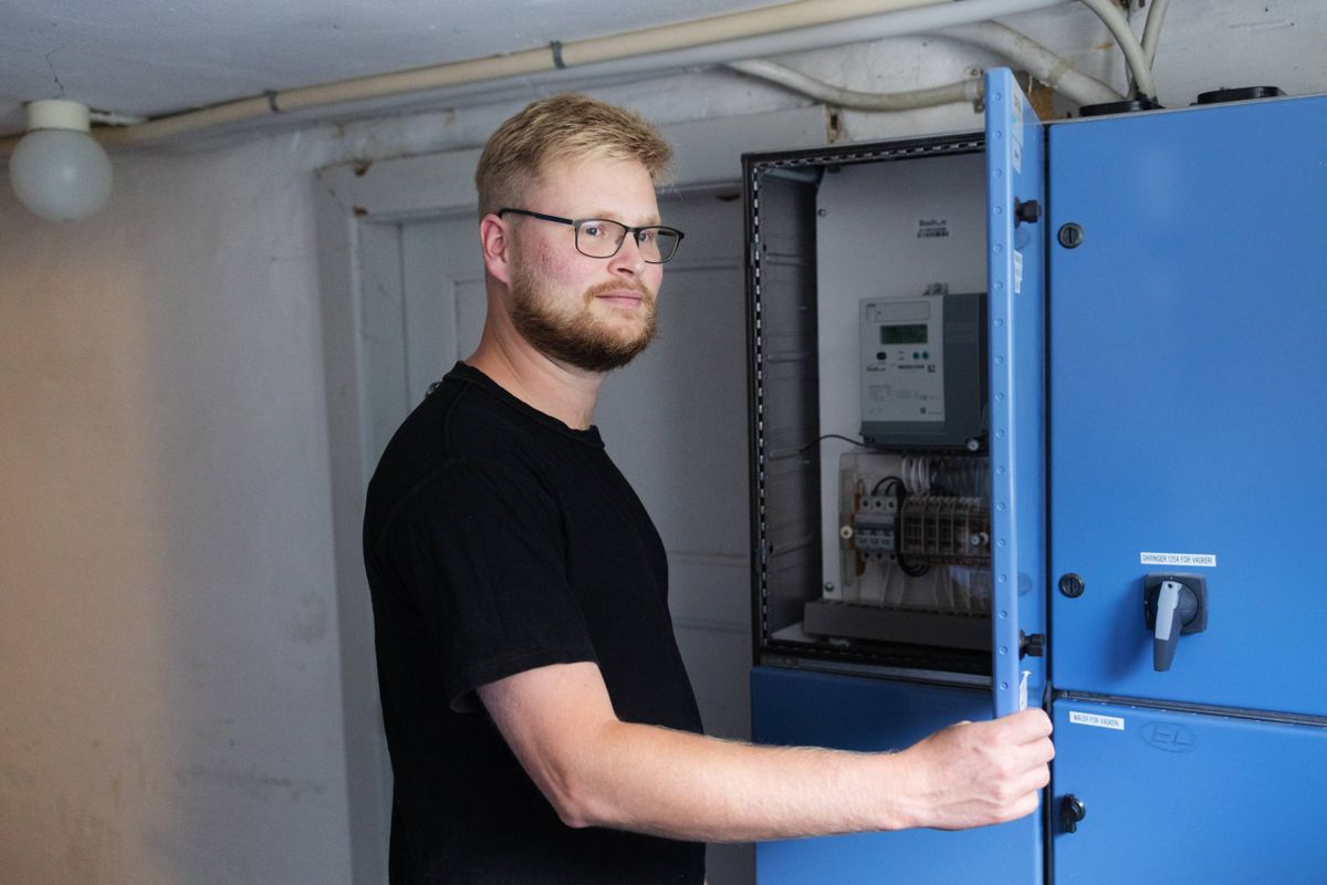 Anders Just Jacobsen adskiller sig fra sine højtuddannede venner: »Først nu er de i job og ...