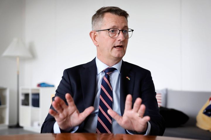 »Vi elsker dig så meget« siger grønlændere til Trump i ny video fra den ...