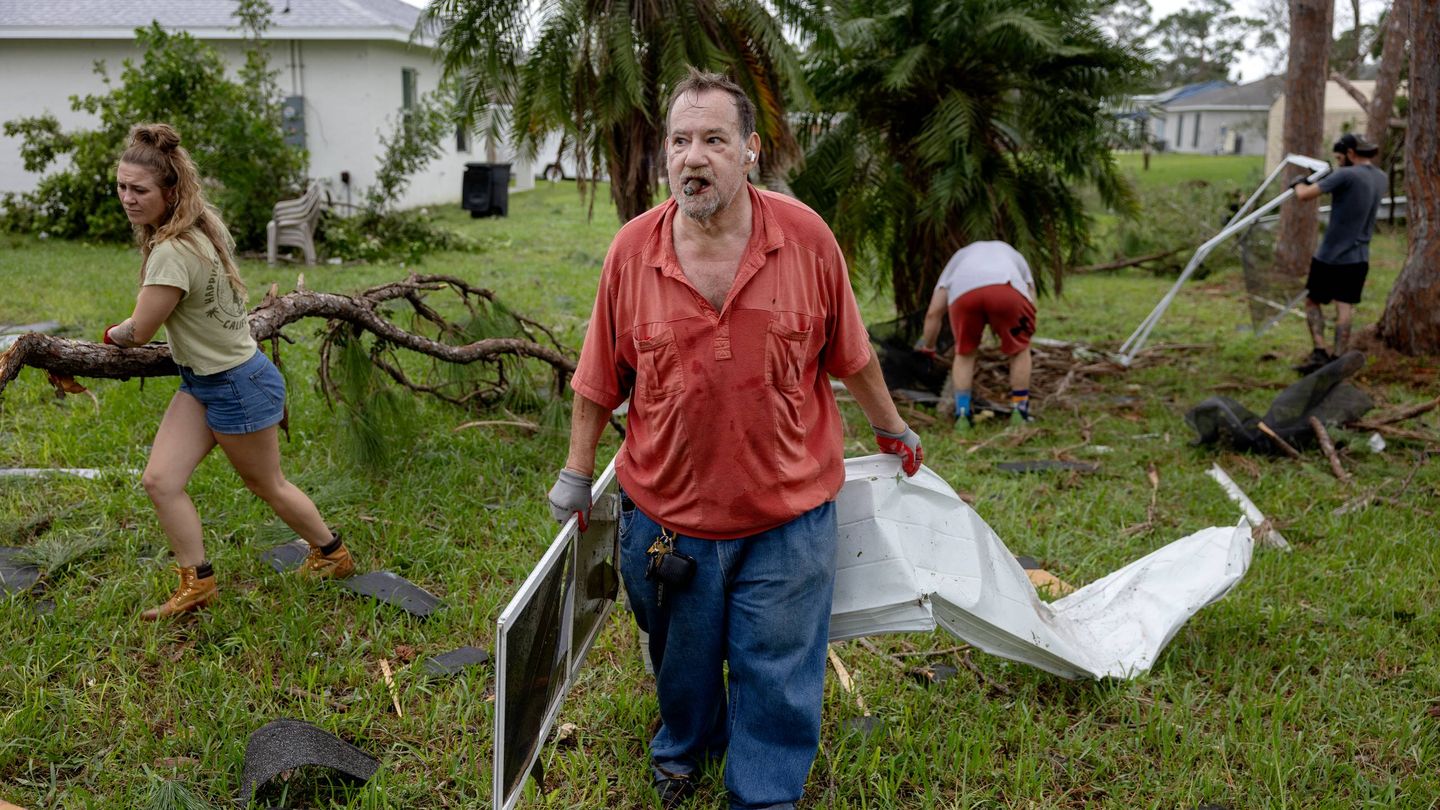 Tornado-helvede ramte før orkan. »Det var som dommedag« - Jyllands-Posten