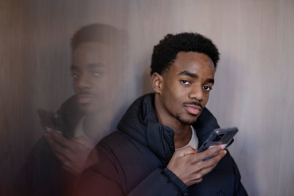 Unge om afhængighed af sociale medier: »TikTok er spild af tid. Man ...