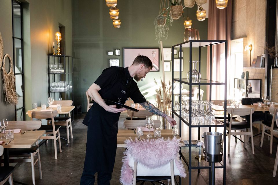Anmeldelse af Mortens Gastronomi: Hallo, er der nogen? Fanget og forladt i et kulinarisk ...