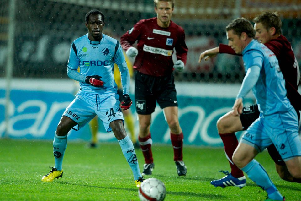 Randers tog Lyngby på sengen - Jyllands-Posten