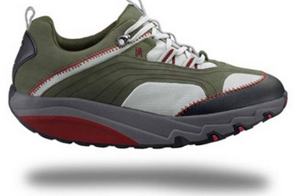 MBT-sko kan hjælpe på smerter - Jyllands-Posten