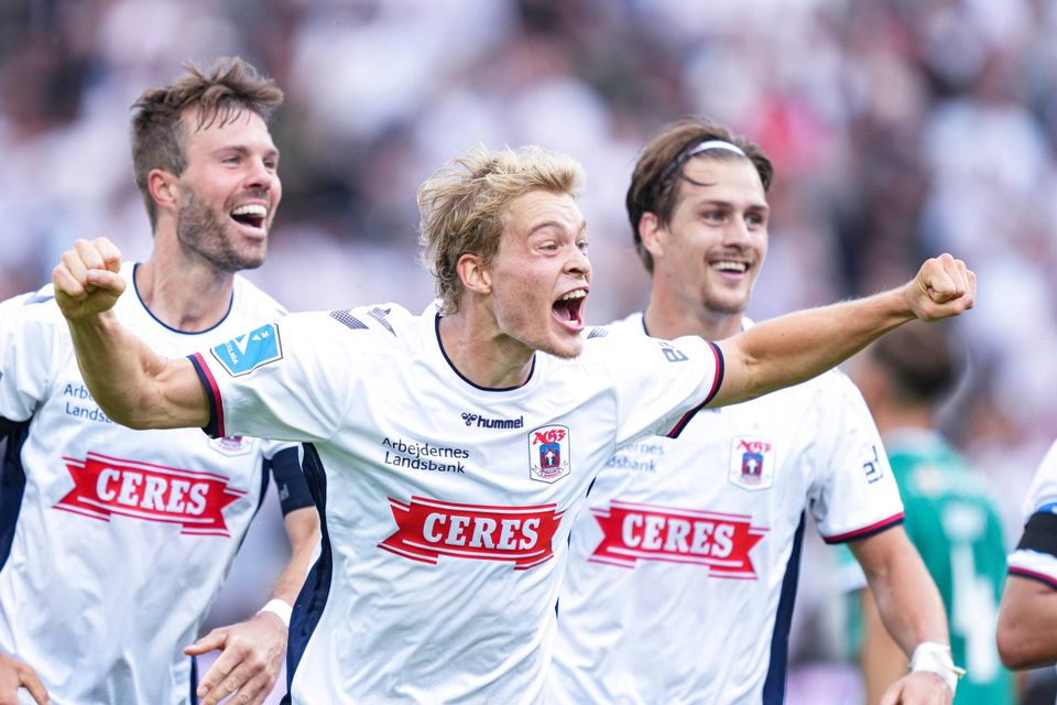 Karakterbog: Patrick Mortensen samlede noget op, han havde mistede ...