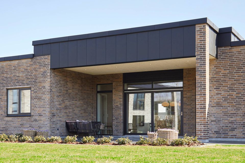 Milton Huse afskediger og rykker ud af Horsens - Jyllands-Posten