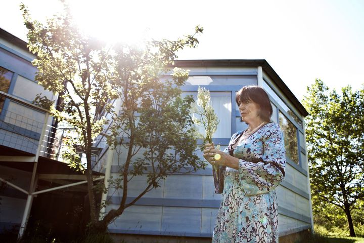 Nina Rasmussen skriver om sit livs mange eventyr i Mørke - Jyllands-Posten