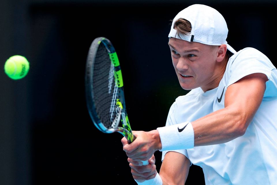 Holger Rune taber til verdens bedste i Australian Open - Jyllands-Posten