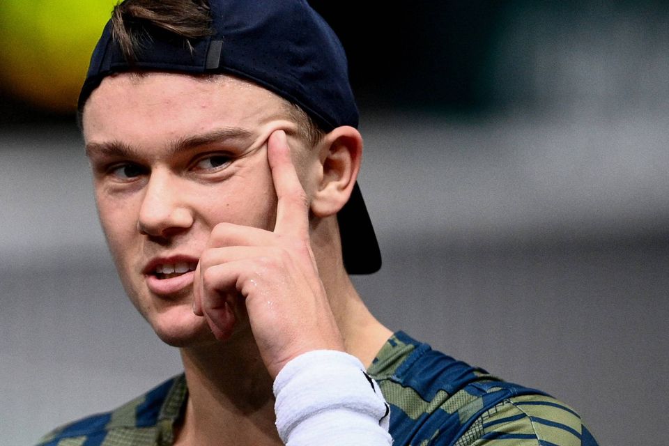 Holger Rune slår verdensetter og er i semifinalen - Jyllands-Posten