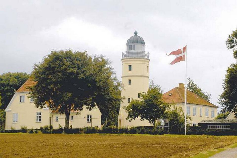 Nattens og bæltets vogtere - Jyllands-Posten