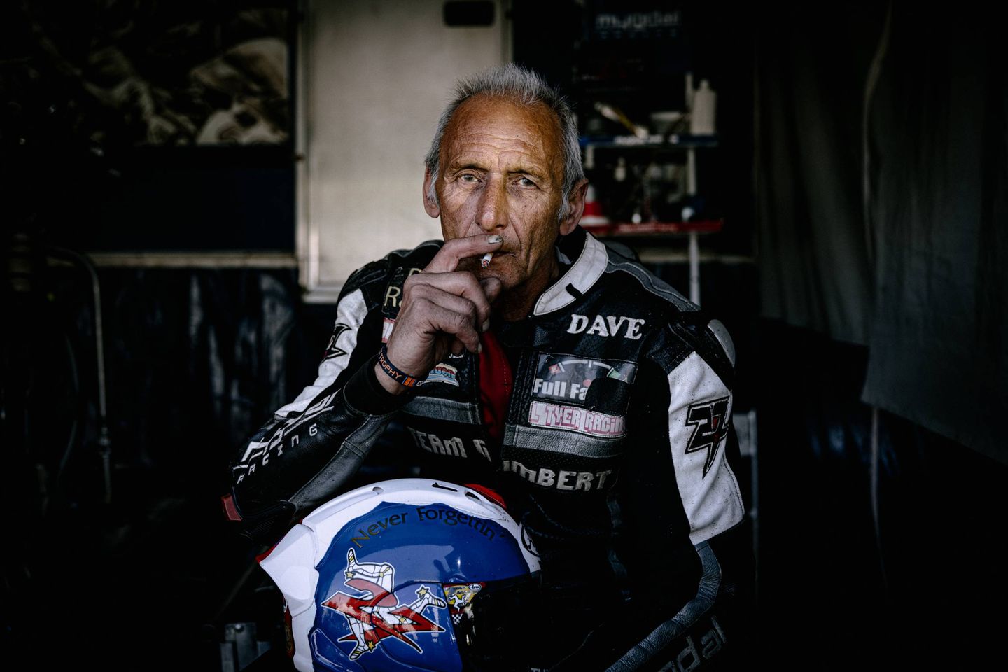 Mange pensionister spiller golf, Dave Madsen-Mygdal foretrækker verdens ...