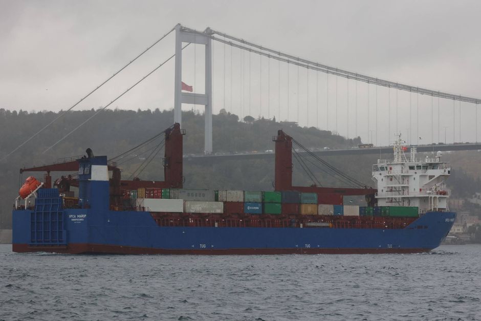 En eksplosion har sænket et russisk skib: Det mistænkes for at ...