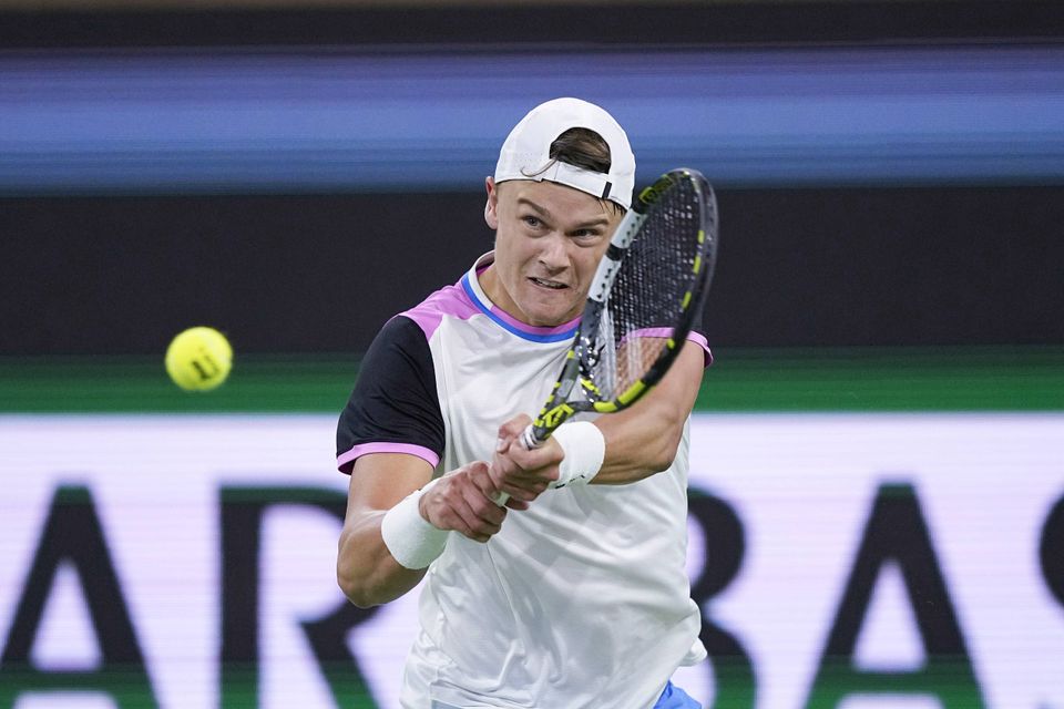 Ungarer smadrede skuffende Holger Rune i Miami - Jyllands-Posten