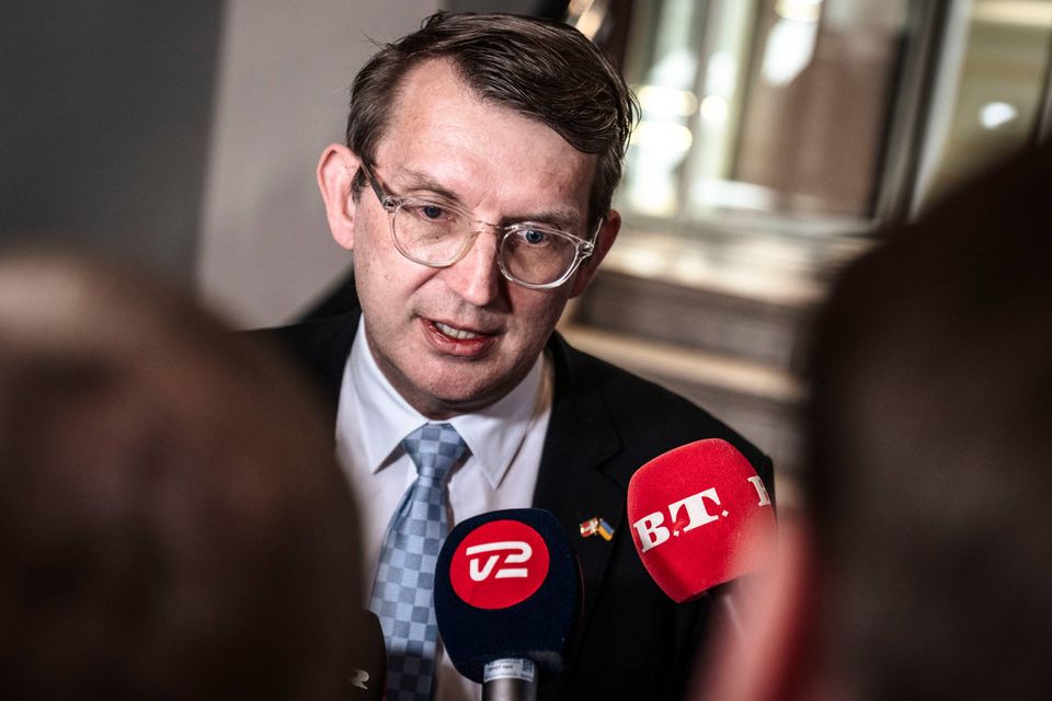 Sådan kan en politisk bombe ende med en kontrolleret sprængning i ...