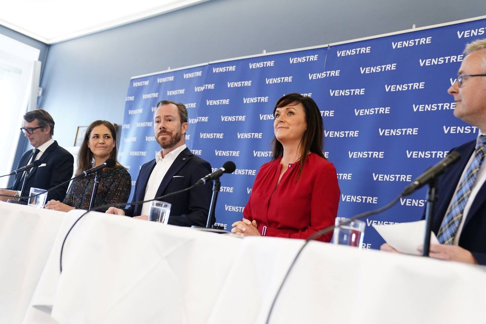 Regeringen advarer mod Venstre-plan: Dansk gigant kan ende på Putins hænder - Jyllands-Posten